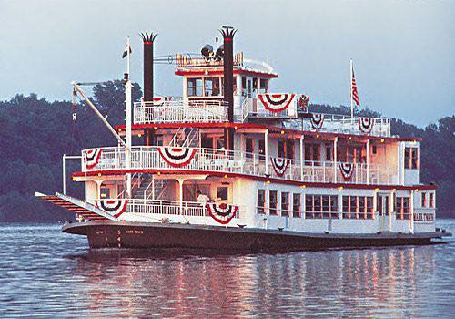Solve Riverboat jigsaw puzzle online with 48 pieces