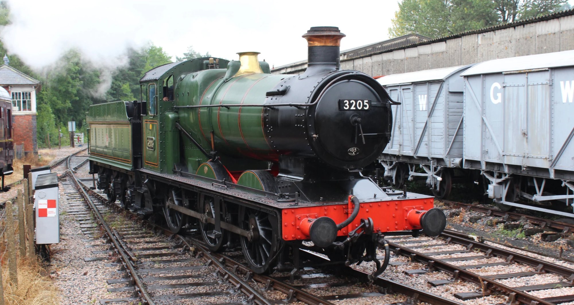 Solve GWR Collett 2251 Class 0-6-0 3205 at Buckfastleigh. jigsaw puzzle ...