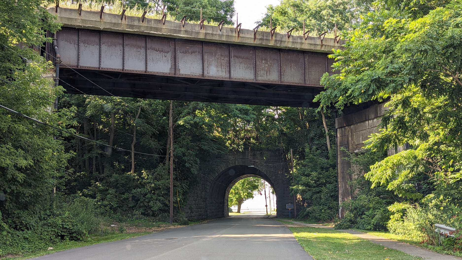 Solve Bridges jigsaw puzzle online with 120 pieces