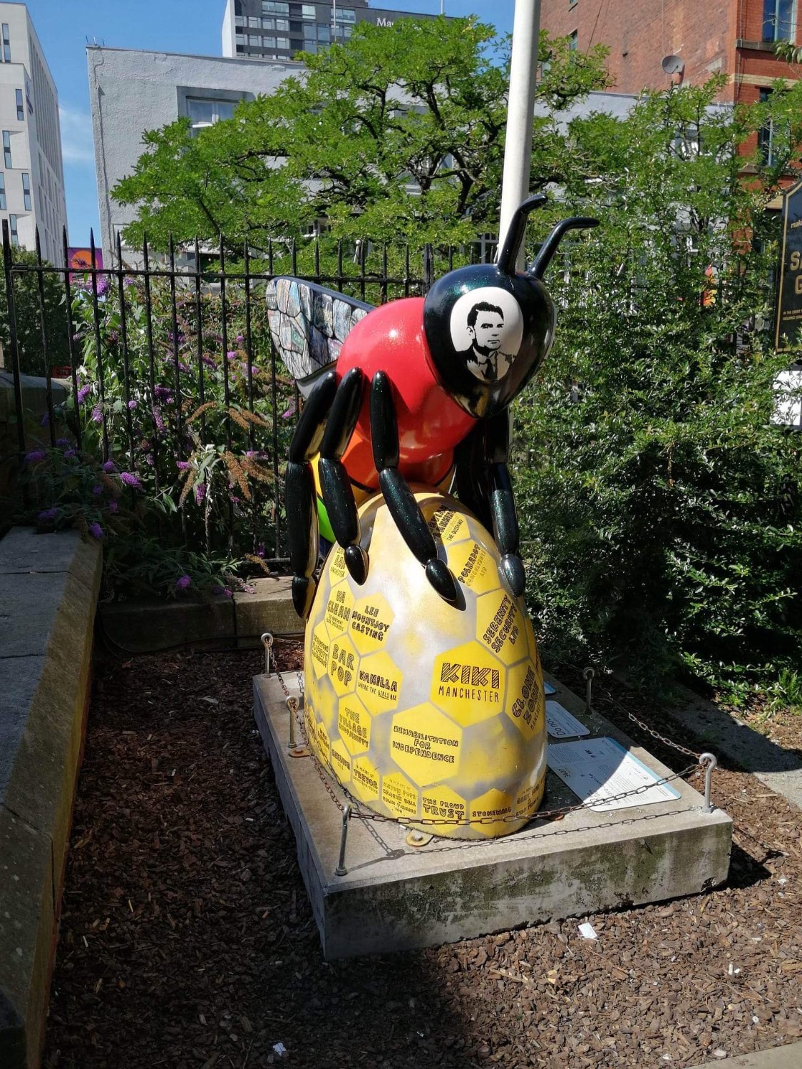 Solve A photo from a recent visit to Manchester jigsaw puzzle online ...