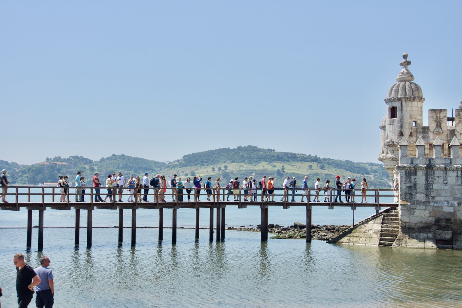Solve TORRE DE BELEM jigsaw puzzle online with 12 pieces