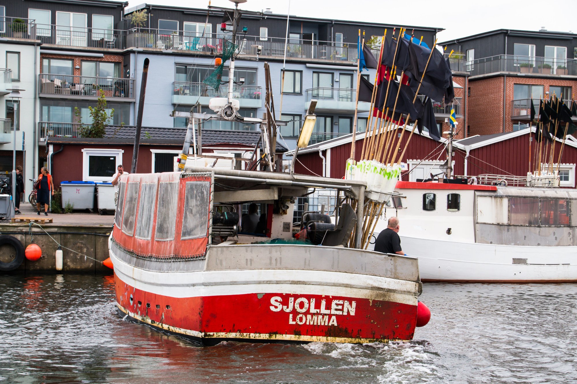 Solve Lomma, Sweden jigsaw puzzle online with 600 pieces