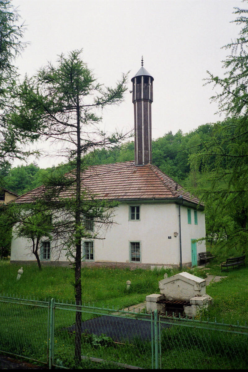 Solve Sultan Mehmed II. mosque in Kraljeva Sutjeska, Bosnia jigsaw ...