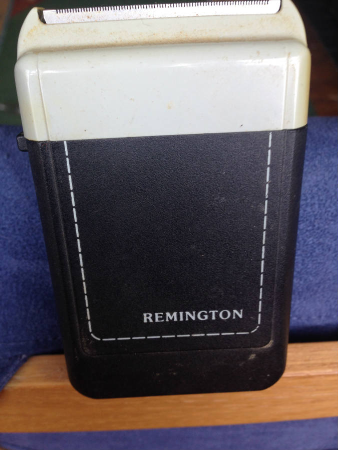 Solve Do you remember? an early Remington battery shaver jigsaw puzzle ...