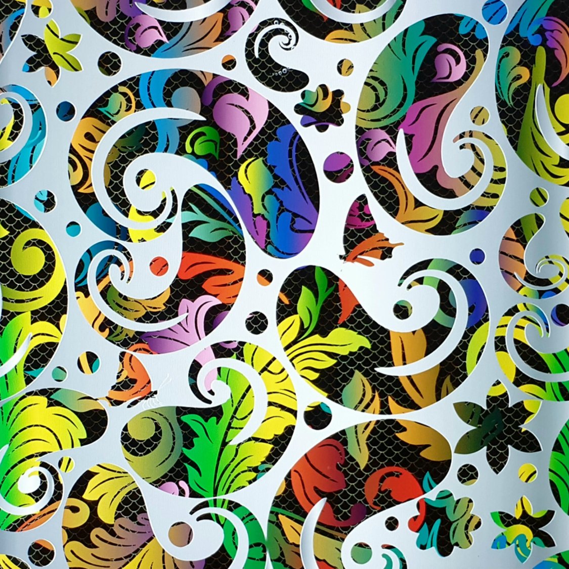 Solve FLORAL PAISLEY jigsaw puzzle online with 25 pieces