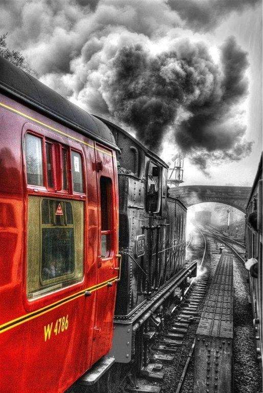 Solve Red steam train from the past jigsaw puzzle online with 96 pieces