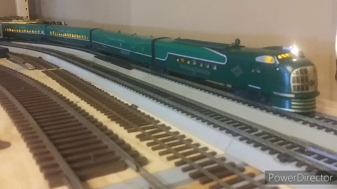 Solve HO Scale Illinois Central Green Diamond jigsaw puzzle online with ...