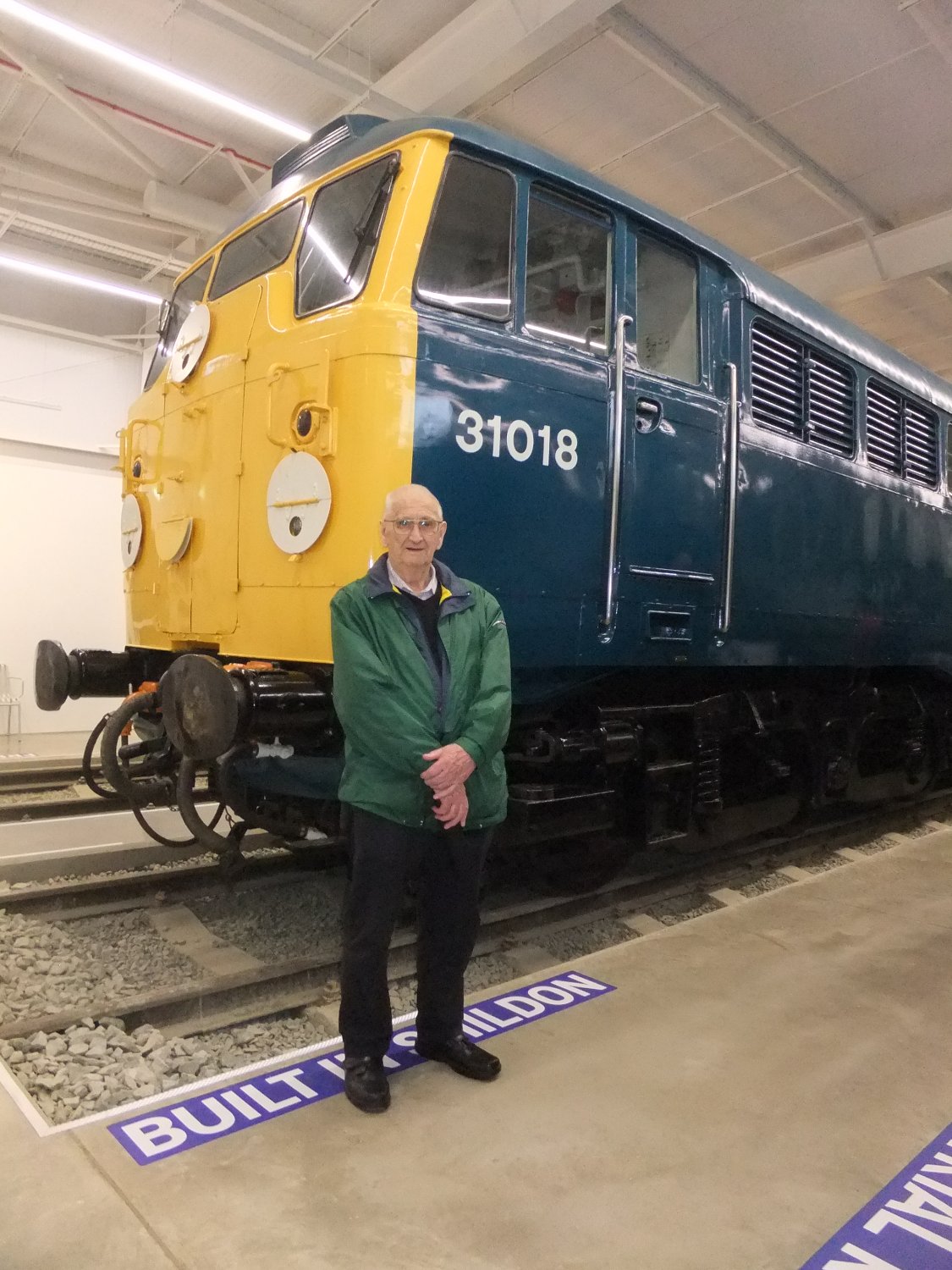 Solve George Wilson jigsaw puzzle online with 80 pieces