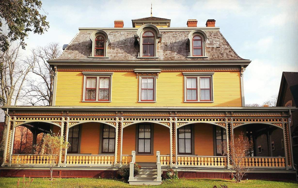 Solve Beaconsfield historic house 1877 Victorian home in Charlottetown ...