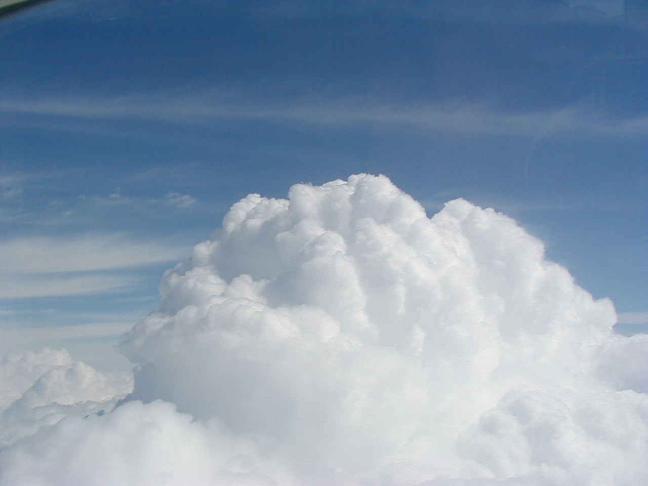 Solve Flying above the Clouds jigsaw puzzle online with 192 pieces