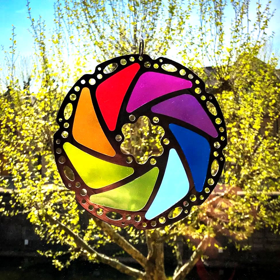 Solve RECYCLING IDEAS FROM AROUND THE WORLD - 3 OF 4 jigsaw puzzle ...