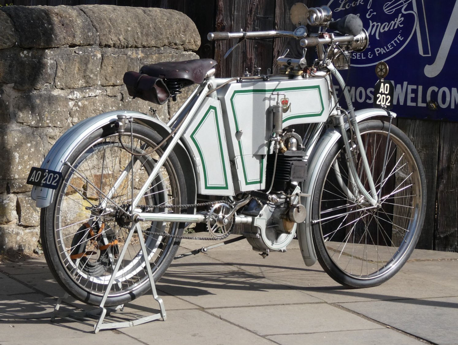Solve 1904 Rex Onbekend Motorised Bicycle jigsaw puzzle online with 35 ...