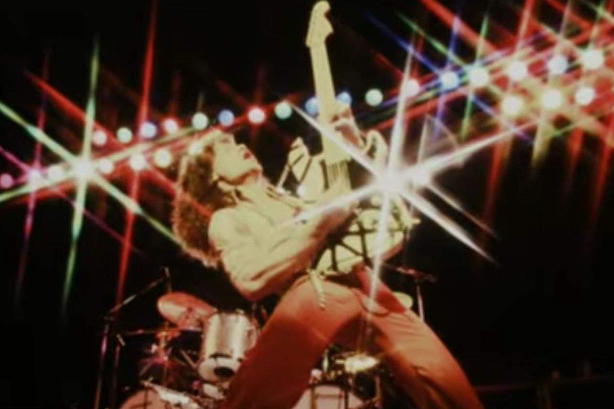 Solve Eddie Van Halen Picture jigsaw puzzle online with 96 pieces