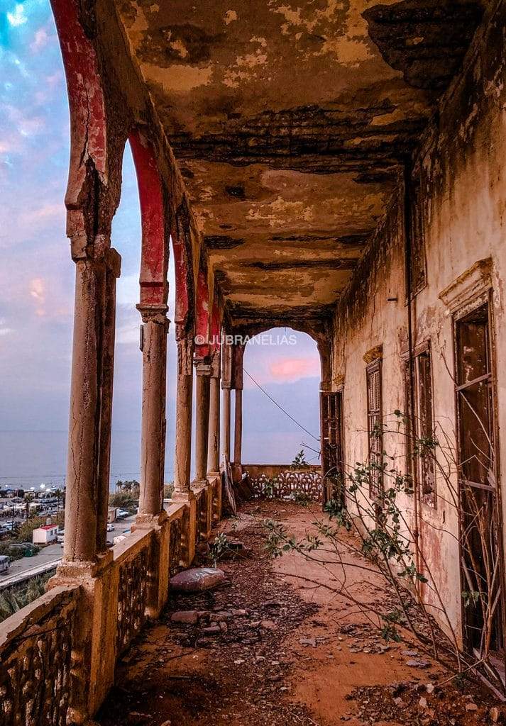Solve La Maison Rouge - Home to a family of artists in Ras Beirut ...