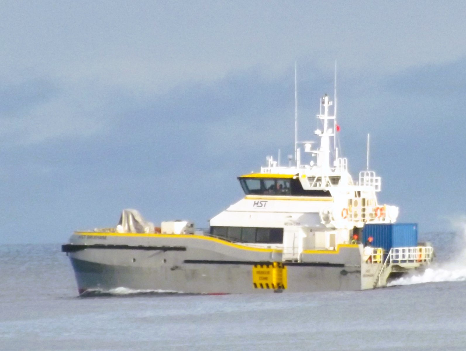 Solve HST Brixham jigsaw puzzle online with 48 pieces