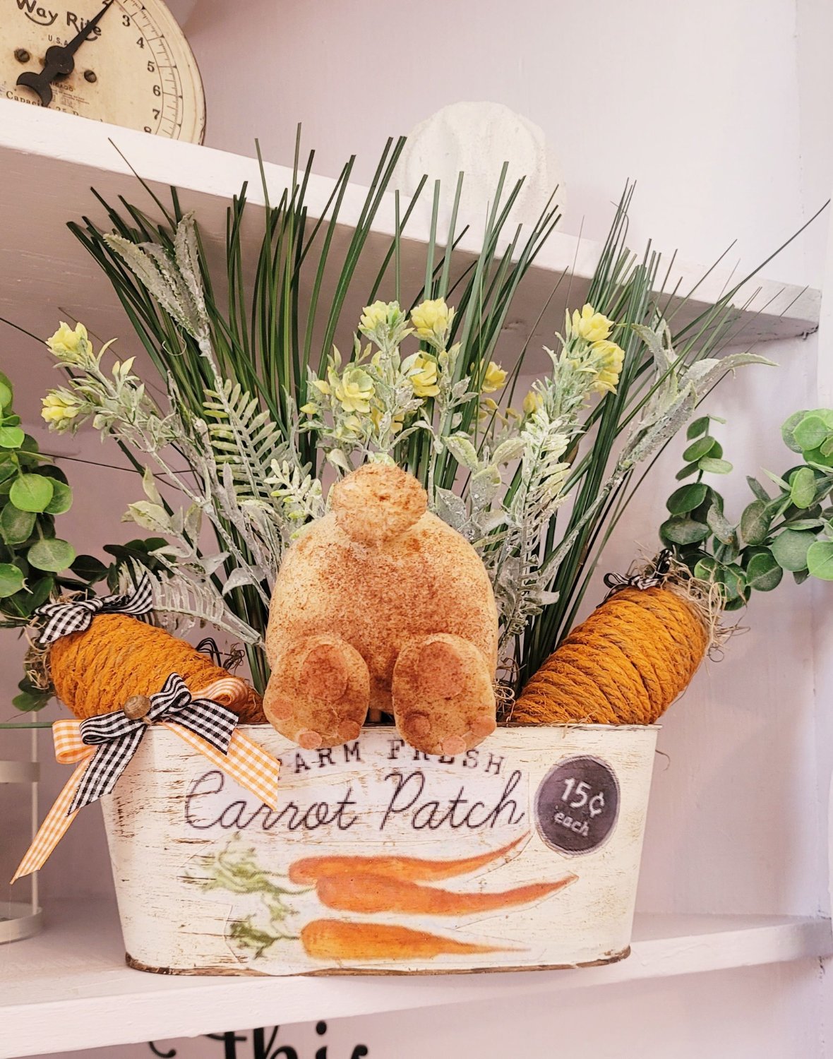 Solve Bunny in Carrot Patch jigsaw puzzle online with 63 pieces