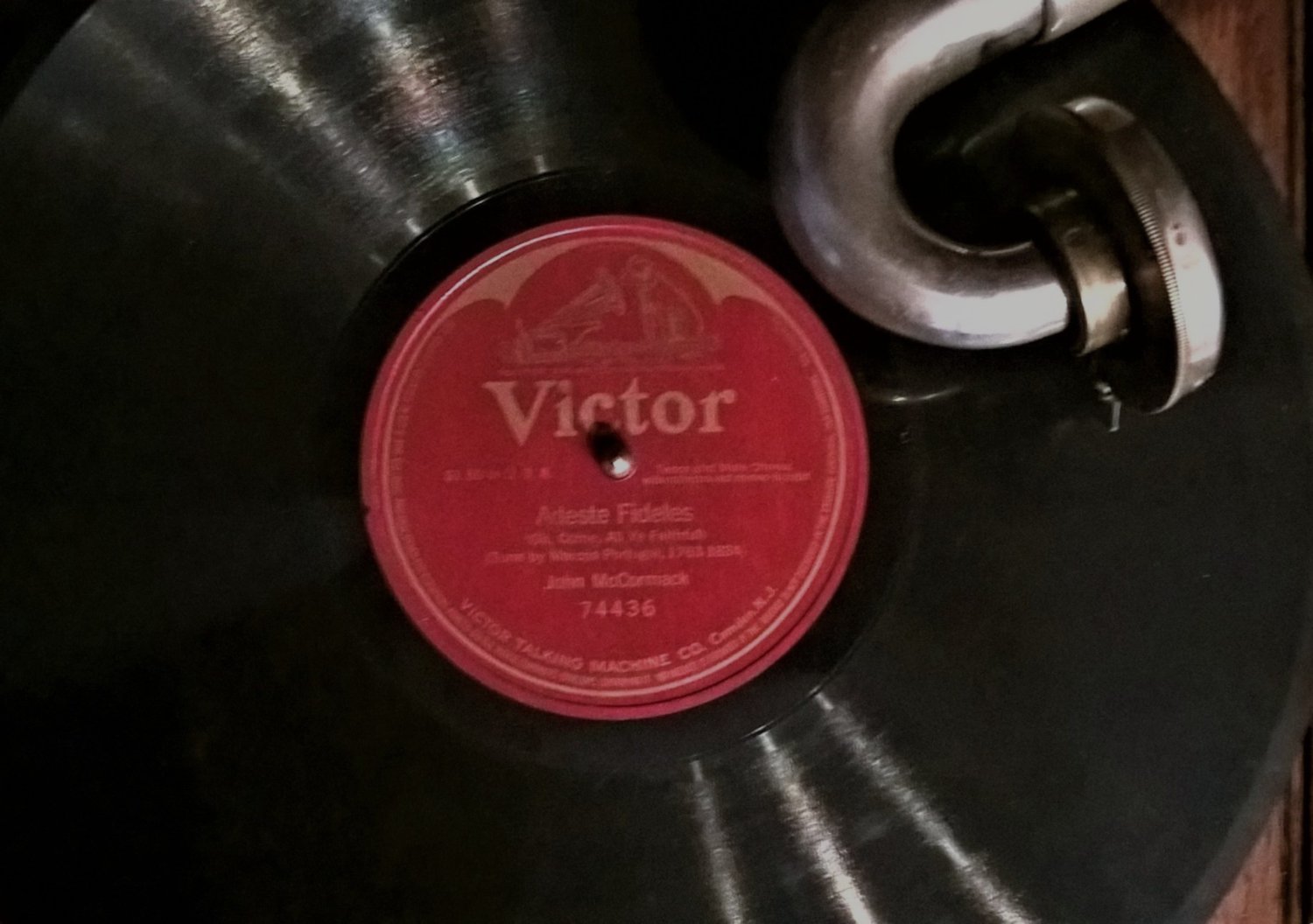 Solve Things Around the House: Antique Victor Record jigsaw puzzle ...