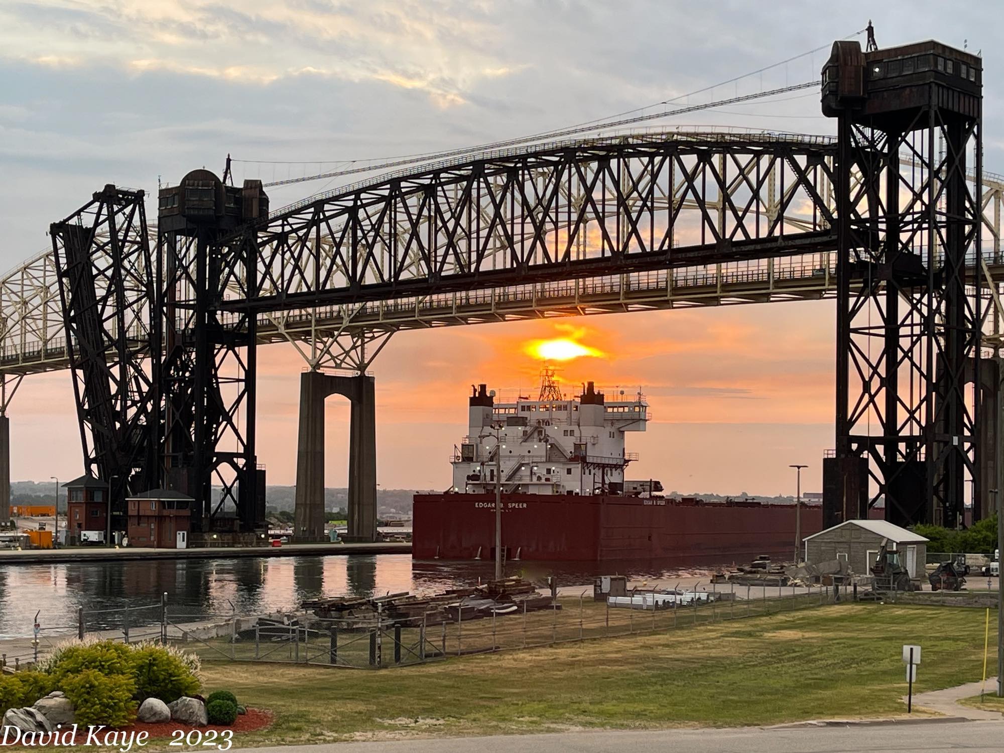 Solve Edgar B. Speer at the Soo Locks jigsaw puzzle online with 192 pieces
