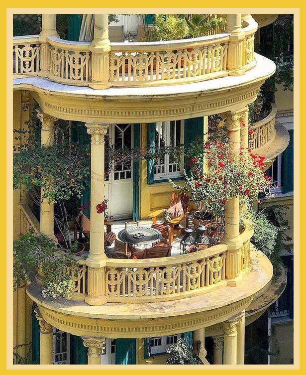 Solve Clemanceau, Beirut. Lebanon jigsaw puzzle online with 80 pieces
