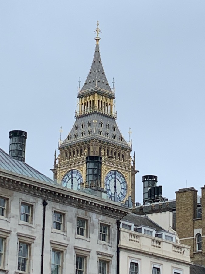 Solve Big Ben at mid-day from near Downing Street jigsaw puzzle online ...