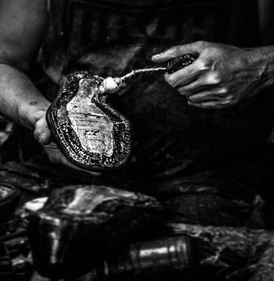 Solve Handwork - photographs of workers who use their hands for their ...