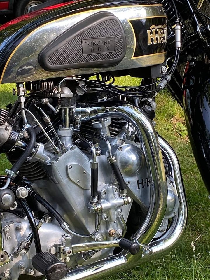 Solve HRD jigsaw puzzle online with 192 pieces