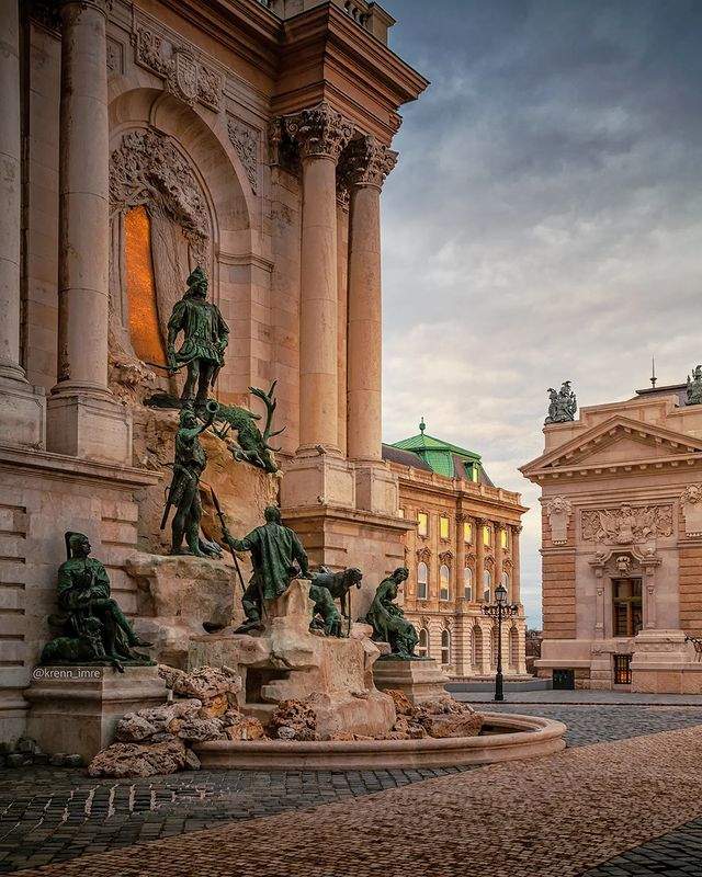 Solve Details of the Buda Castle Royal Palace Budapest, Hungary jigsaw ...