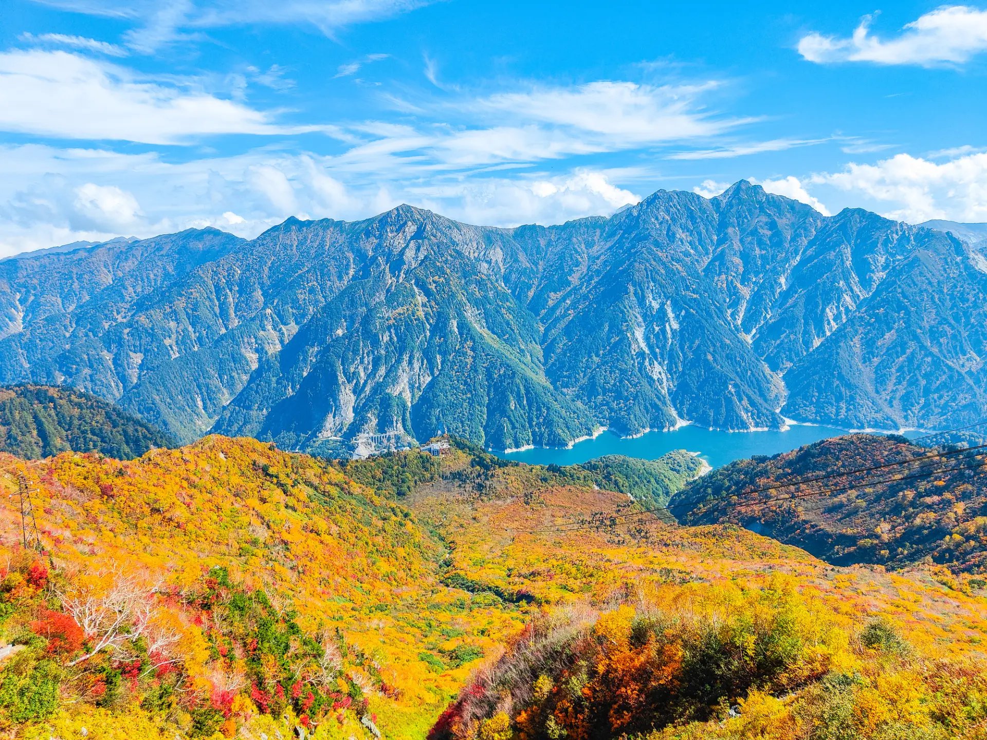 拼图 |99 pieces |The Tateyama Kurobe Alpine Route is a mountain tourism route in Japan, known as ...