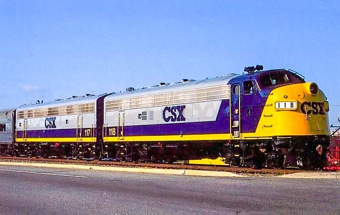 Solve CSX FP7 #118 and F7B #117 are seen here with an excursion at the ...
