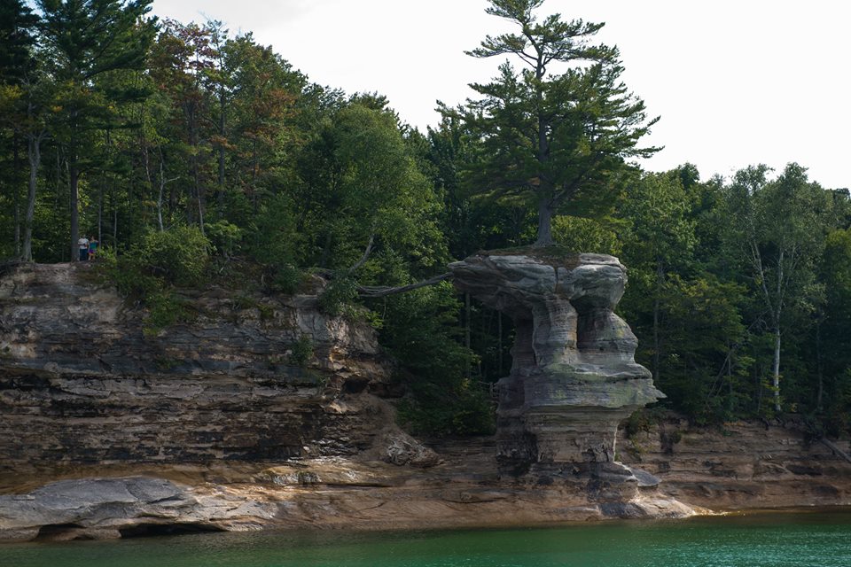 Solve Pictured Rocks, Michigan (Lake Superior) jigsaw puzzle online ...