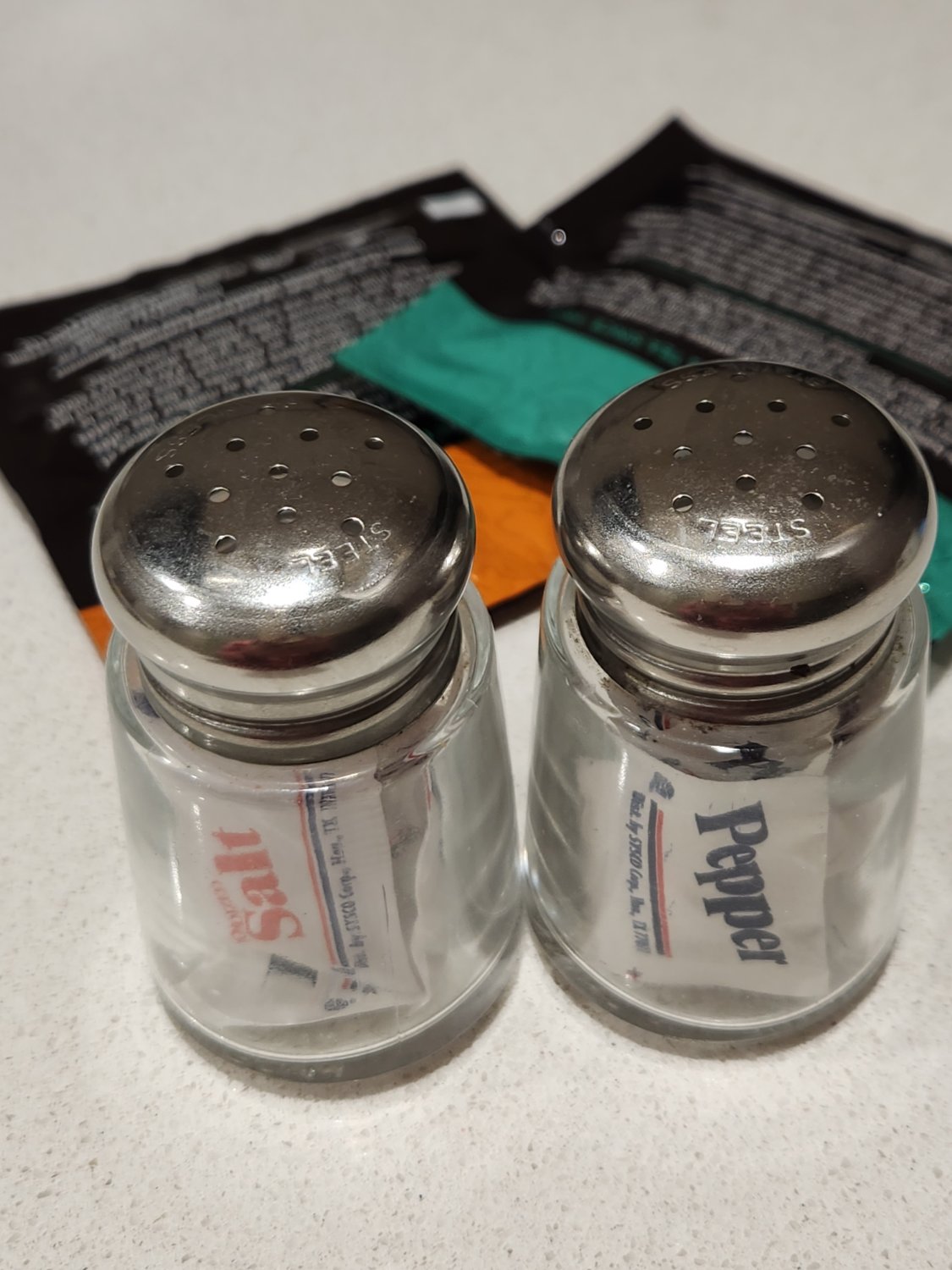 Solve Why not? Salt & pepper jigsaw puzzle online with 130 pieces