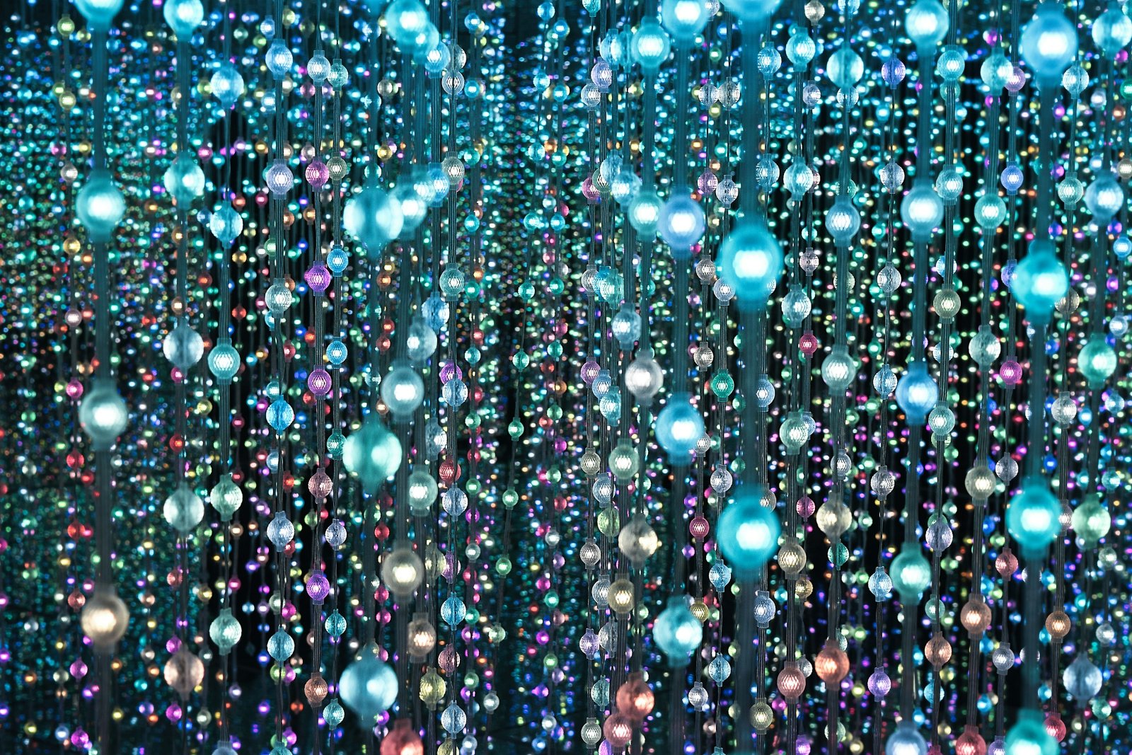 Solve Reflection jigsaw puzzle online with 40 pieces