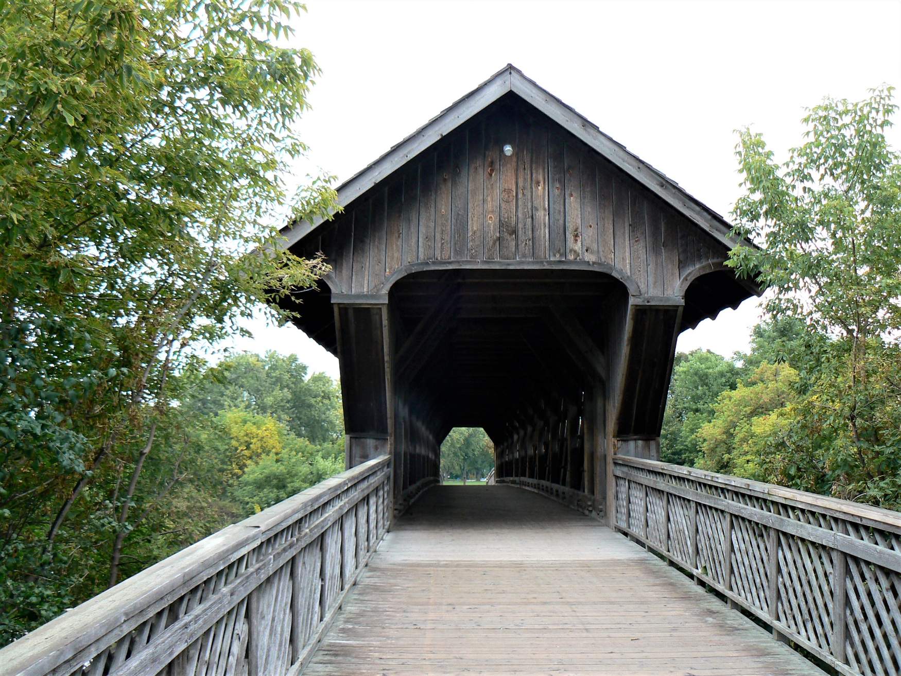 Solve Covered Bridge at Guelph, Ontario, Canada jigsaw puzzle online ...