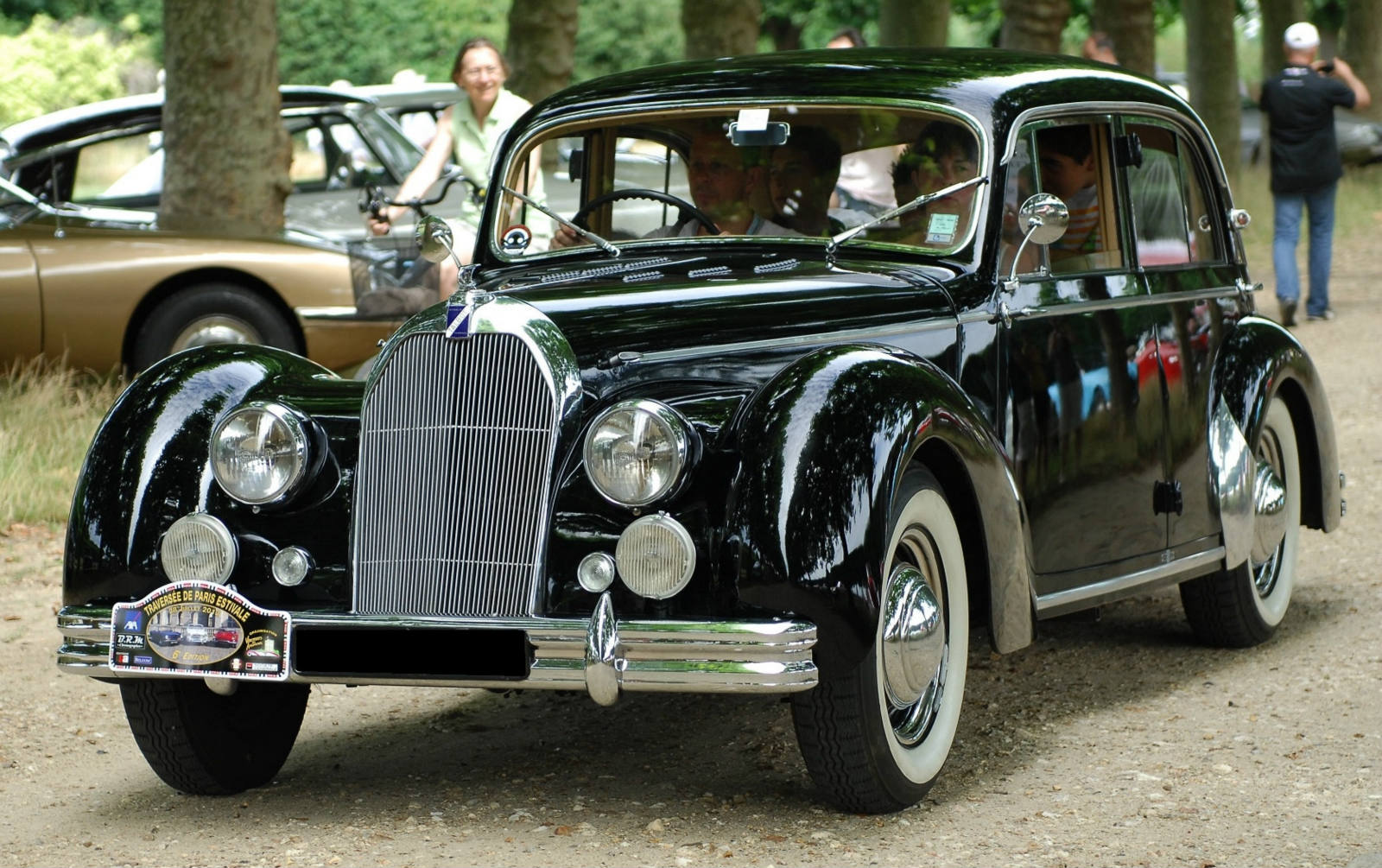 Solve 1950 Talbot Lago Baby jigsaw puzzle online with 198 pieces