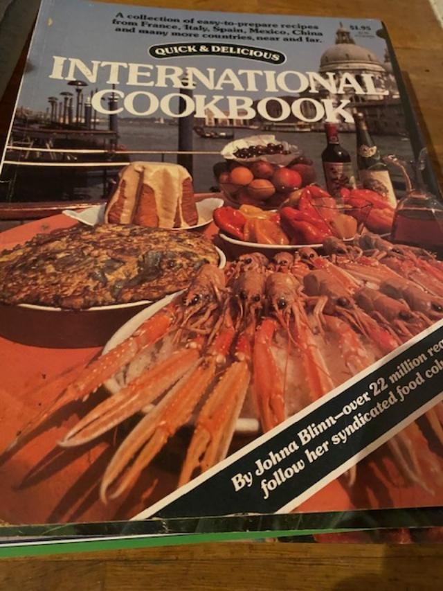 Solve International cookbook jigsaw puzzle online with 20 pieces