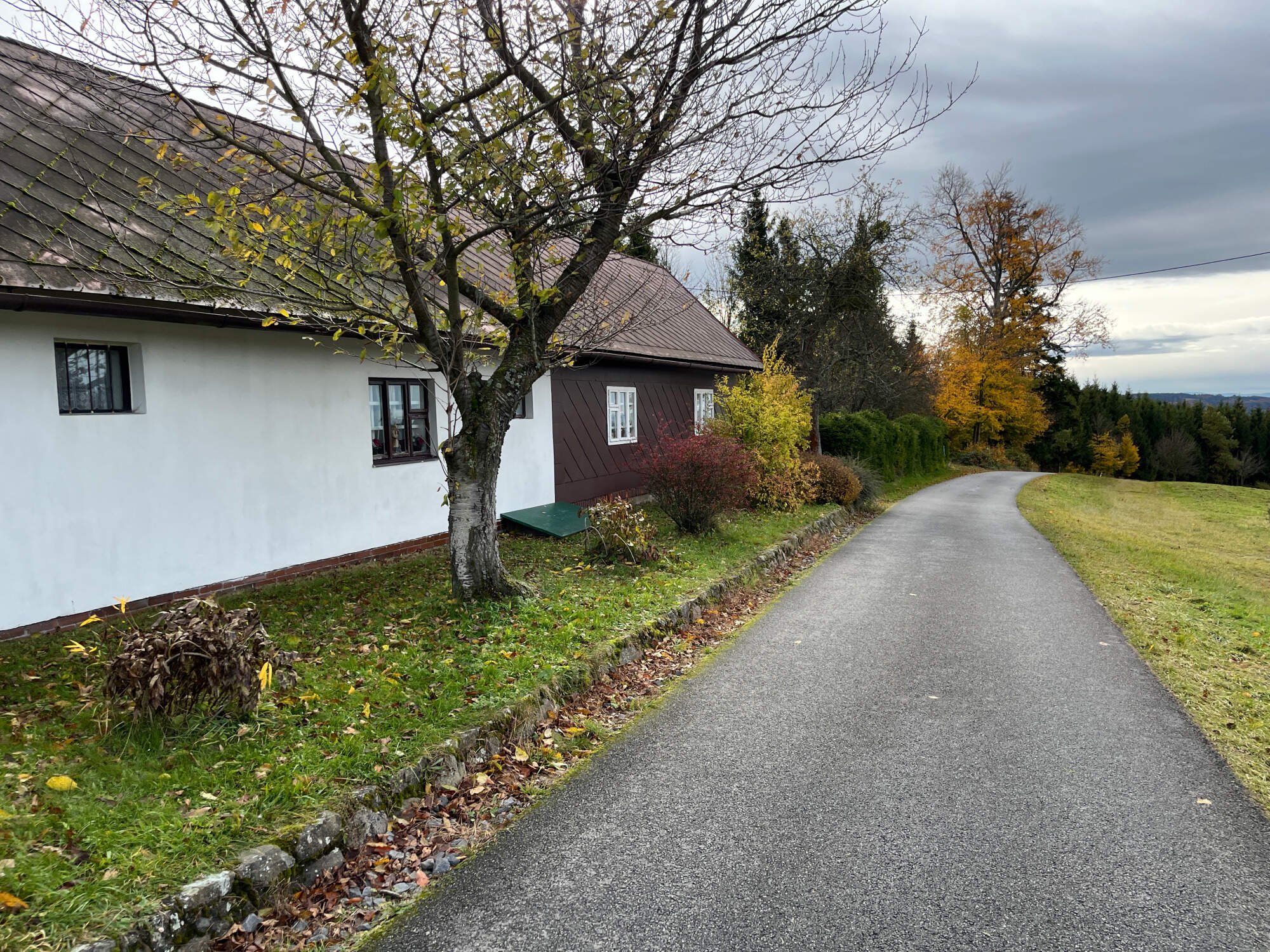 Solve krajina jigsaw puzzle online with 130 pieces