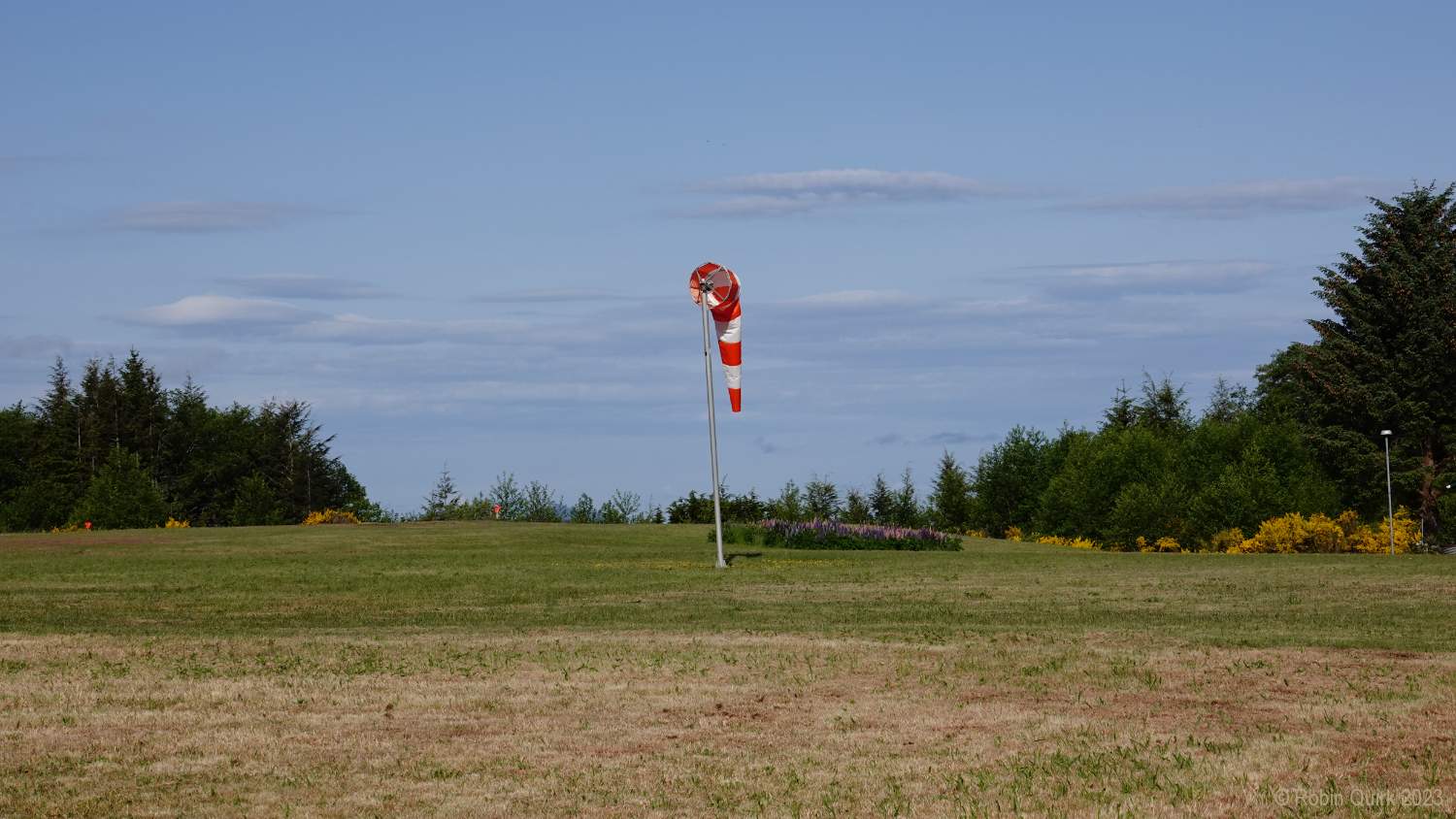 Solve Wind Sock jigsaw puzzle online with 60 pieces