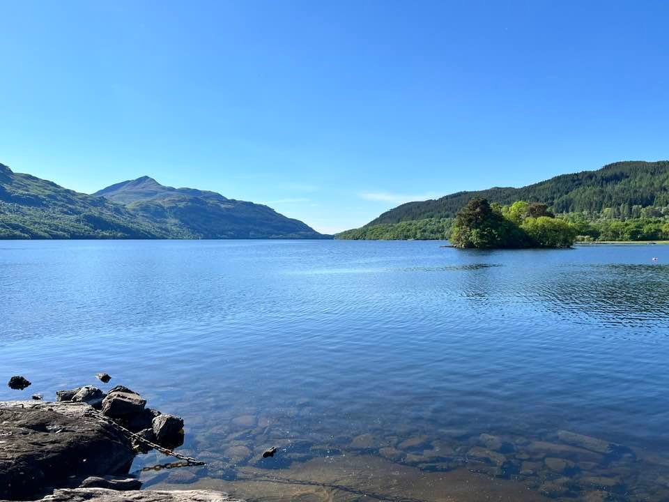 Solve View of Loch Lomond, Scotland 2 jigsaw puzzle online with 63 pieces