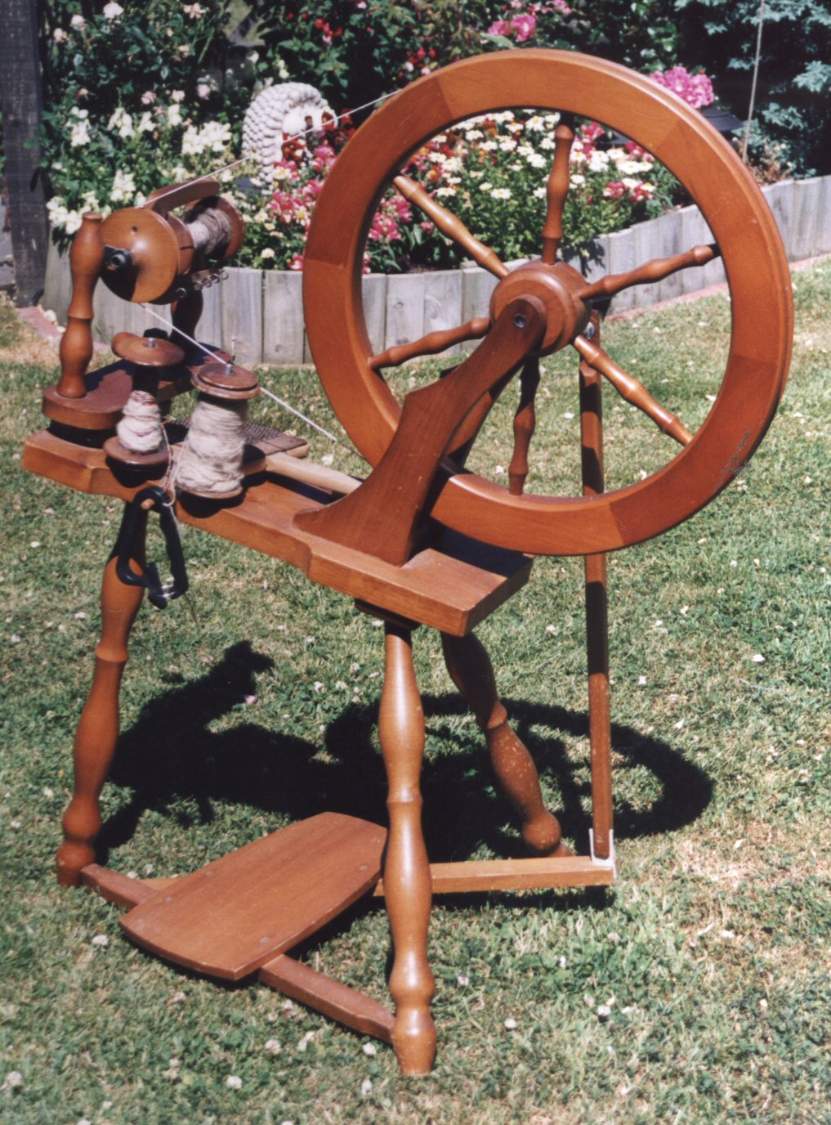 Solve spinning wheel jigsaw puzzle online with 48 pieces