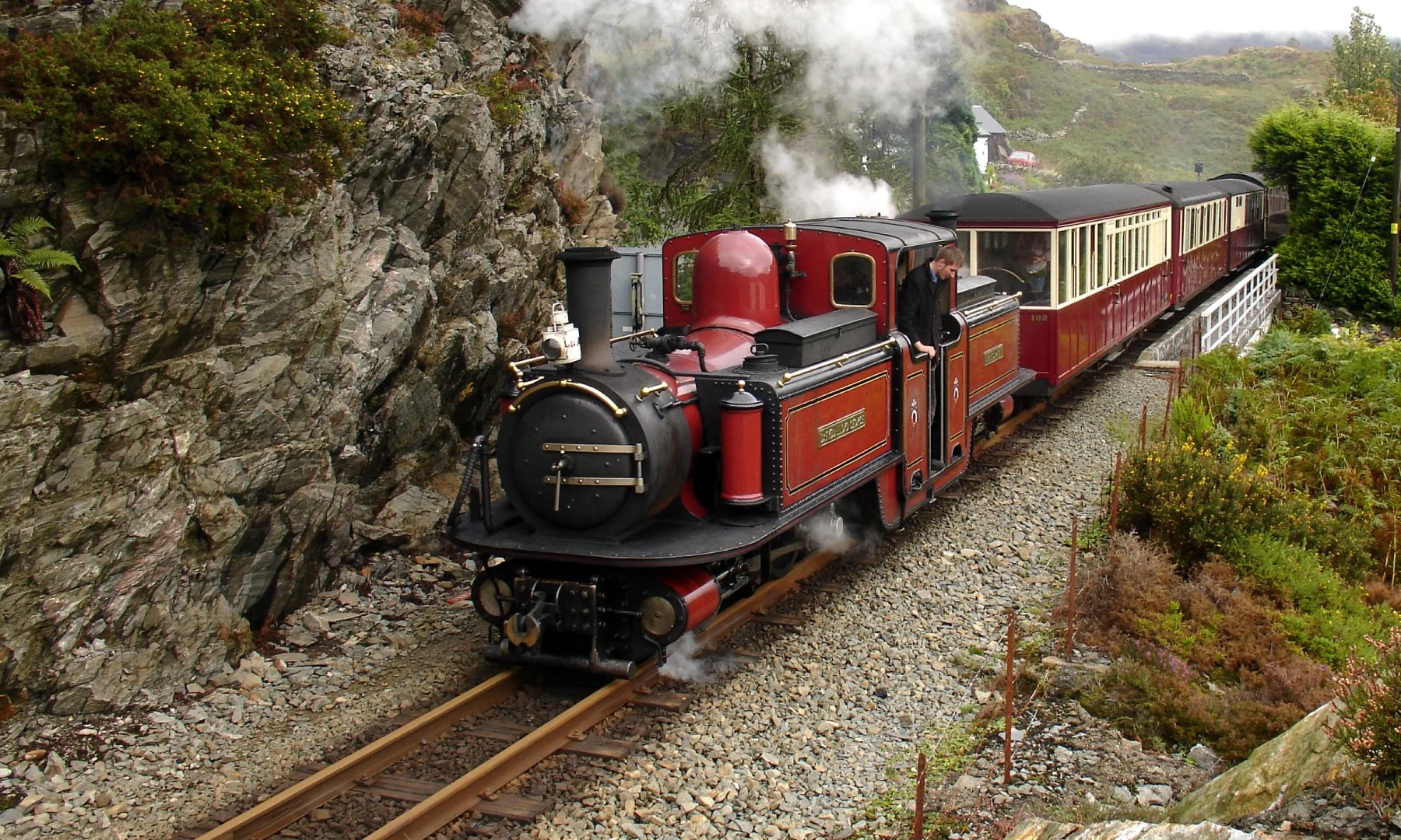 Solve Double Fairlie working on the Ffestiniog Railway, Wales. jigsaw ... Solve Double Fairlie working on the Ffestiniog Railway, Wales. jigsaw ...