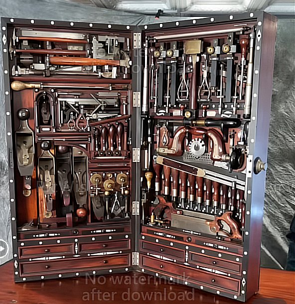 Solve Tool Kit jigsaw puzzle online with 64 pieces