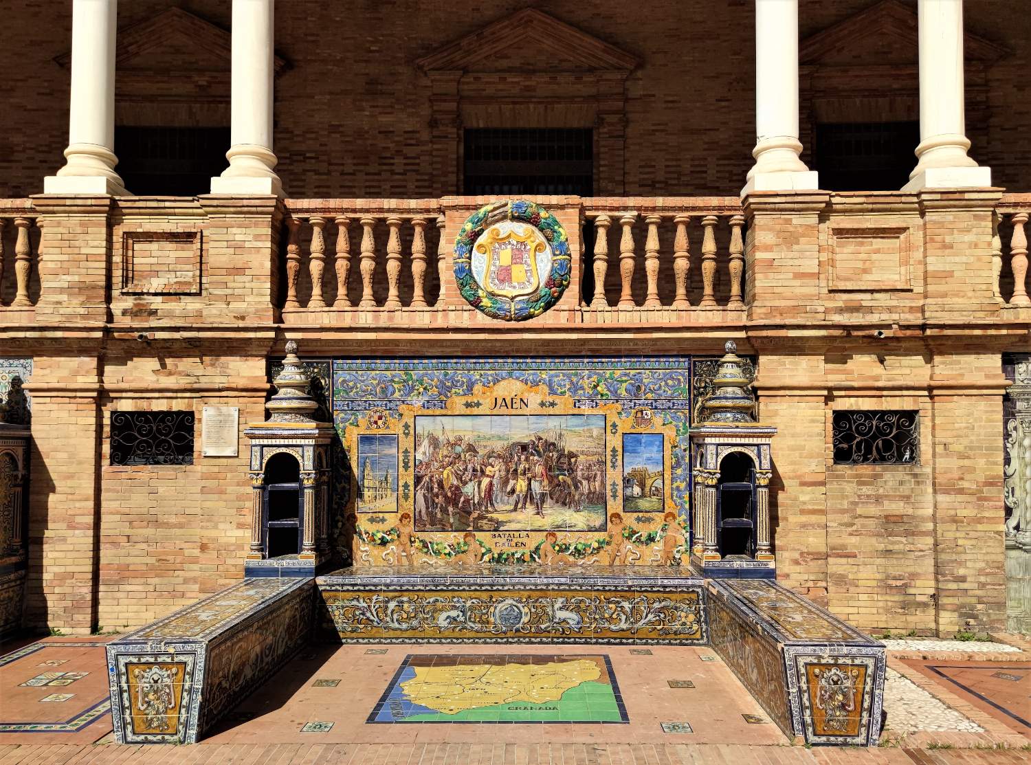 Solve Plaza De Espana jigsaw puzzle online with 108 pieces