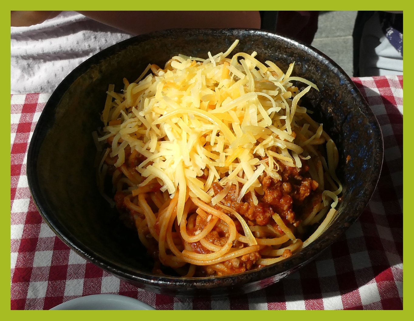 Solve Spaghetti. jigsaw puzzle online with 20 pieces