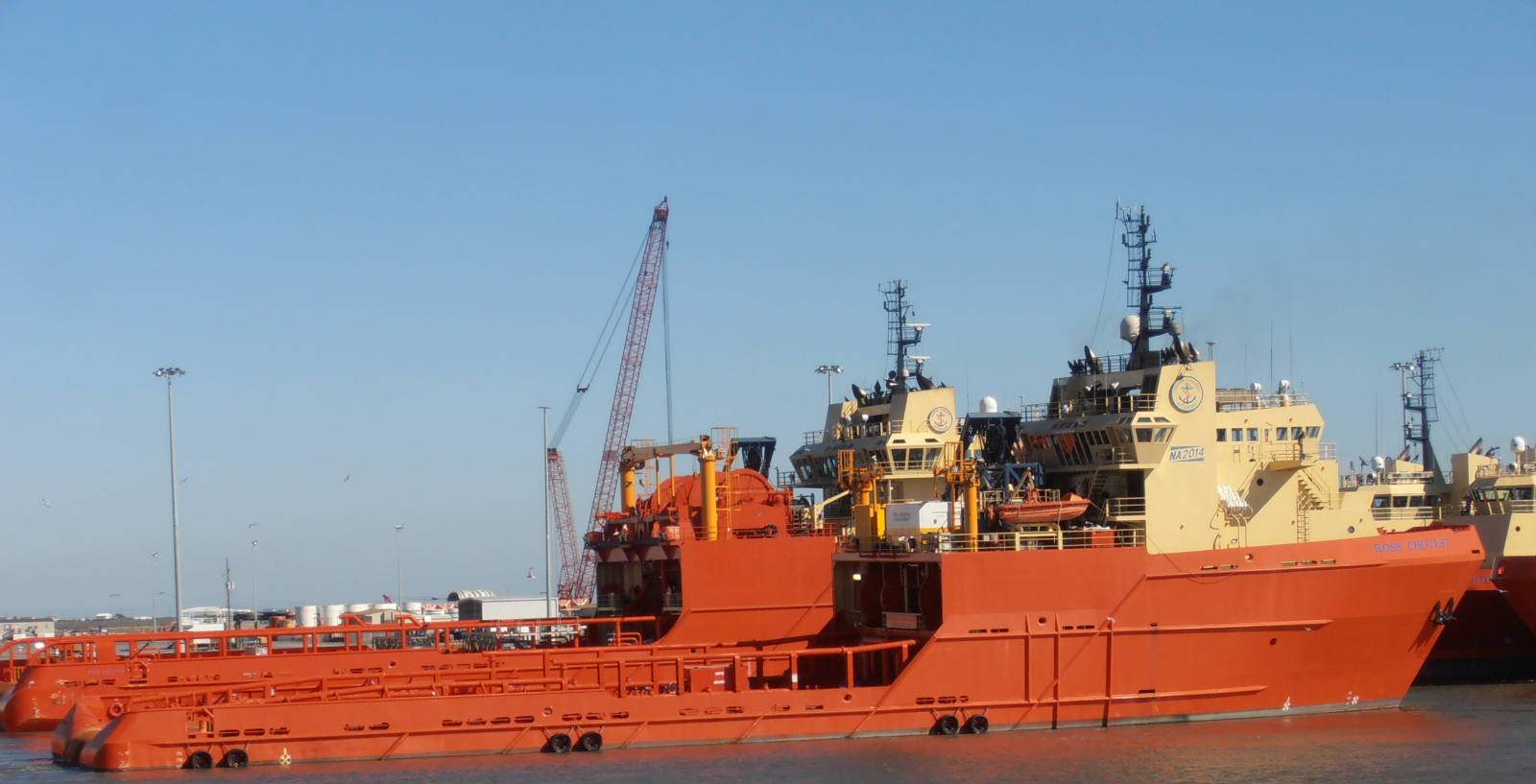 Solve Ross Chouest Marine Tug jigsaw puzzle online with 338 pieces