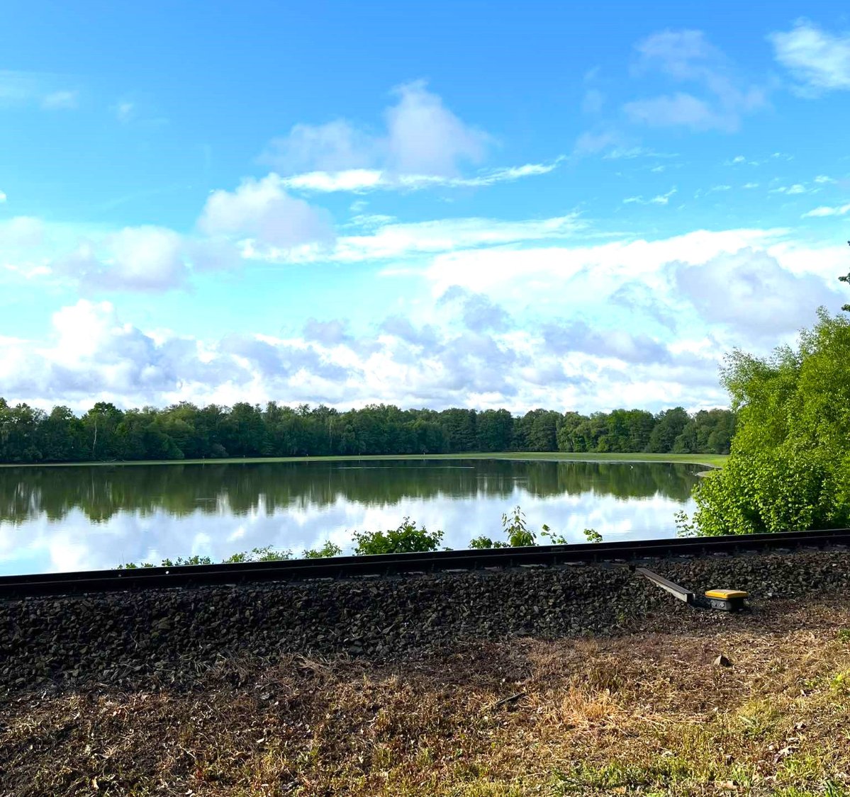 Solve Nature jigsaw puzzle online with 9 pieces