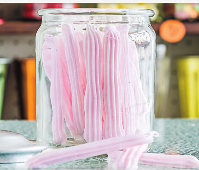 Solve Recipe for retro musk sticks jigsaw puzzle online with 9 pieces