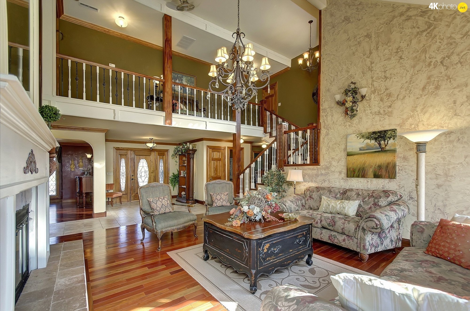 Solve House Saloon Interior jigsaw puzzle online with 294 pieces