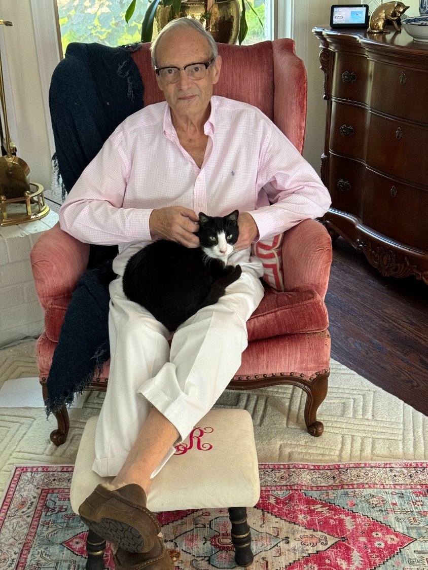 Solve Robert Griffith III jigsaw puzzle online with 20 pieces