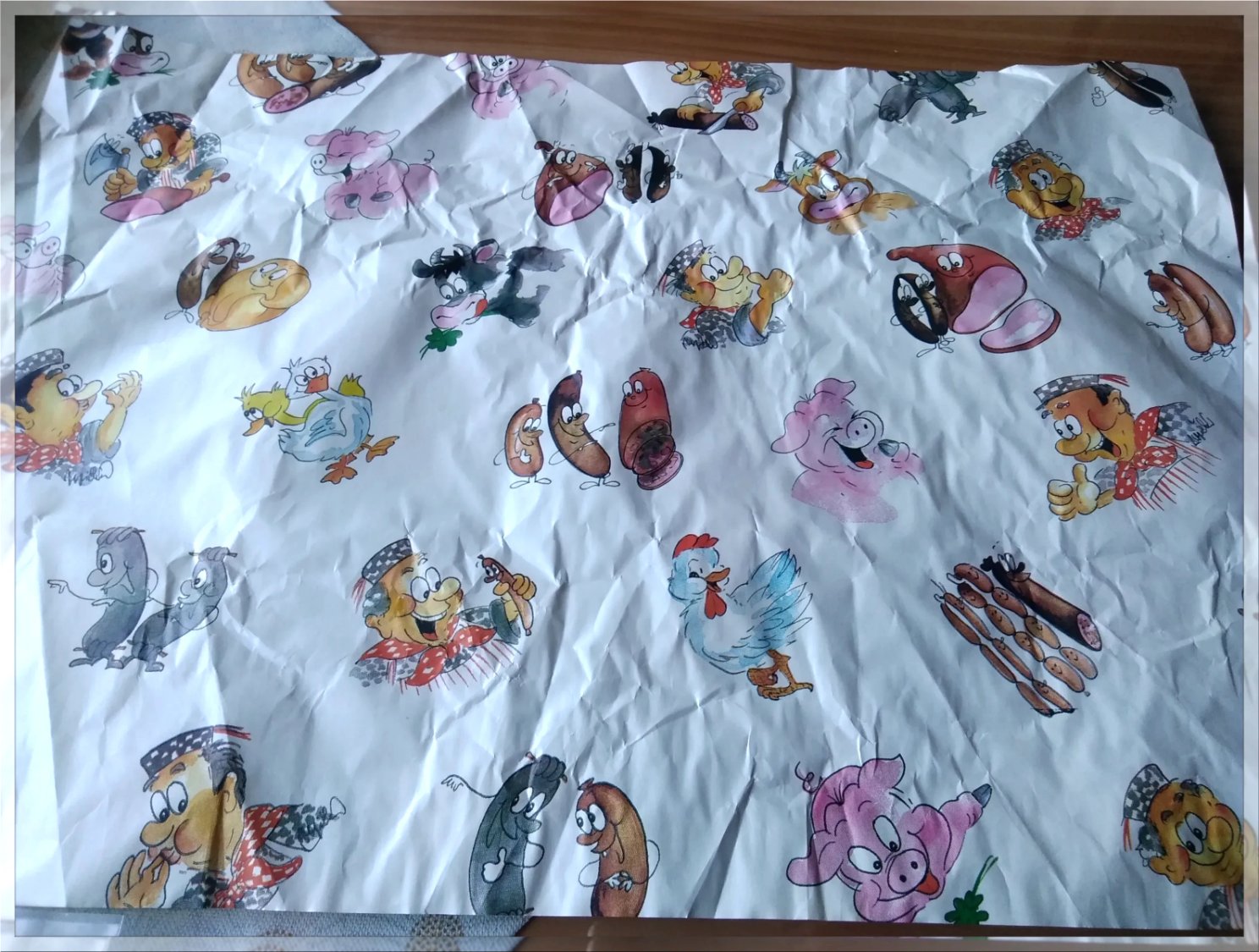 Solve Our meat vendor has new wrapping paper - Náš řezník má nový ...