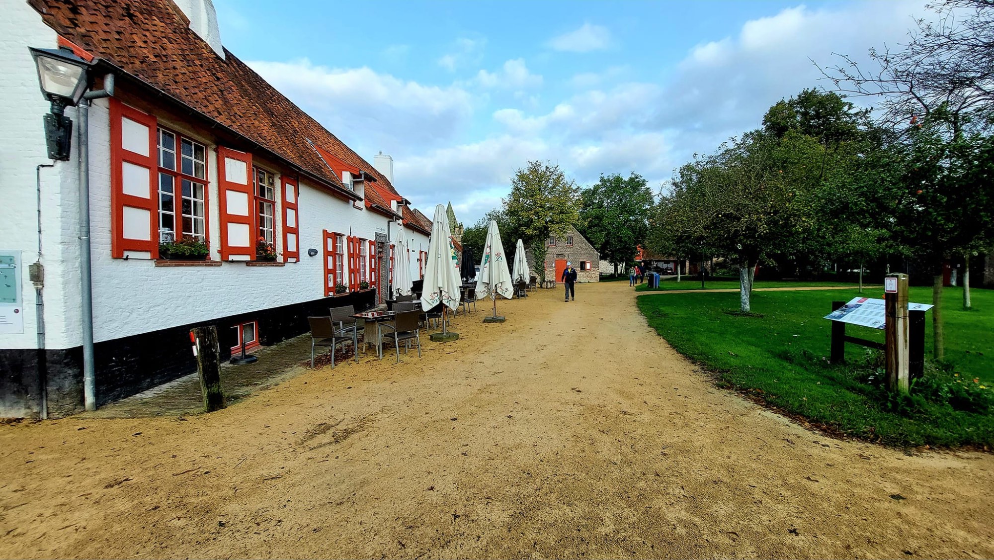 Jigsaw Puzzle | gerestaureerde hoeve | 405 pieces | Jigidi